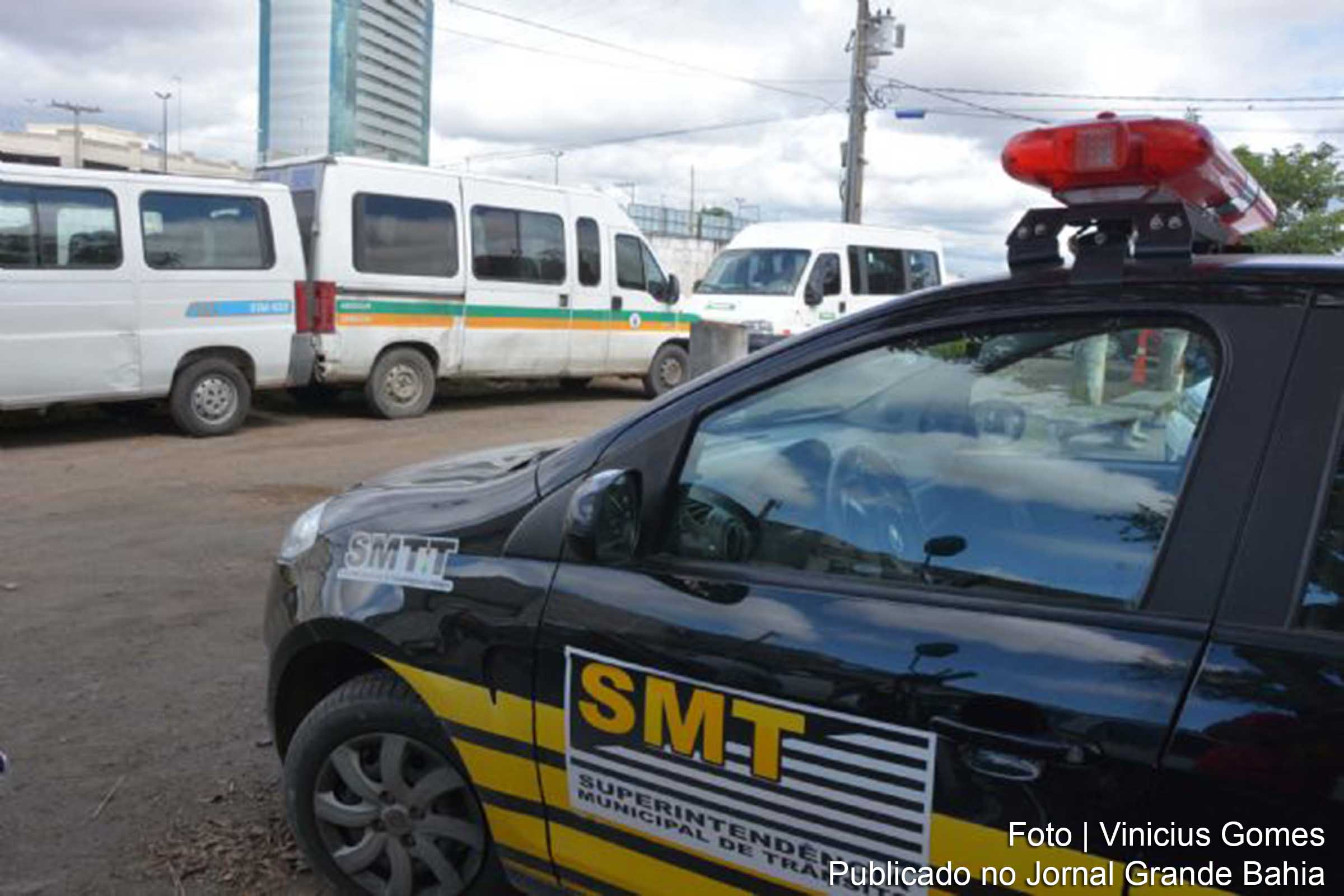 Viatura da SMTT de Feira de Santana – Jornal Grande Bahia (JGB)